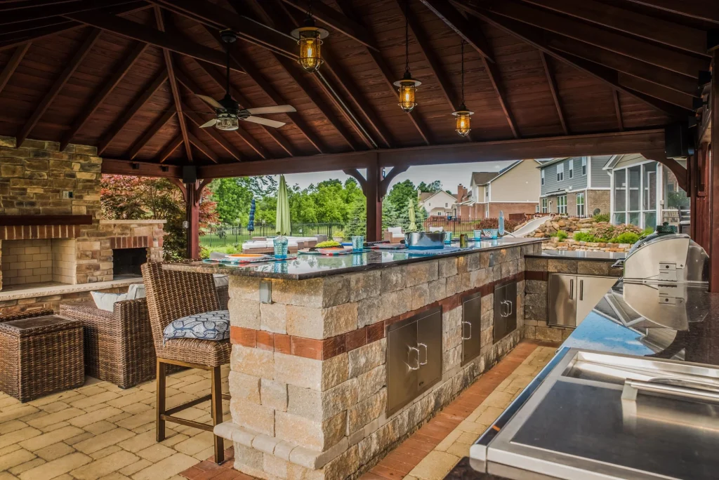 Indianapolis Landscape Installation - Calvin Landscape